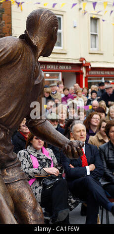 Nicky Rackard statue unveiled in Wexford Town Stock Photo - Alamy