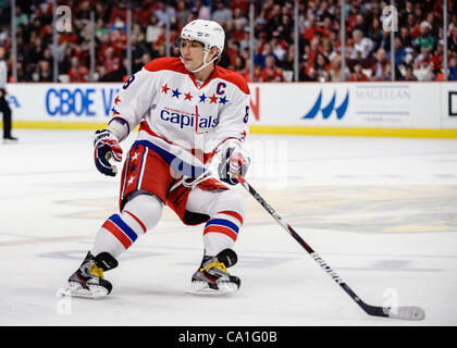 Chicago Blackhawks left wing Alex DeBrincat (12) handles the puck ...