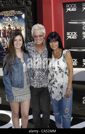 Holly Cronin, Kevin Cronin, Lisa Cronin at arrivals for ROCK OF AGES ...