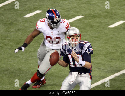 New England Patriots defensive tackle Jeremiah Pharms Jr. (98) walks ...