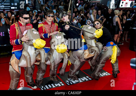 Josh Ramsay, Matt Webb, Mike Ayley, Ian Casselman of Marianas Trench ...