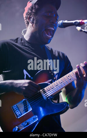 Gordon Moakes of Bloc Party performing live at HMV on Oxford Street ...