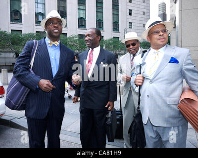 Larry Seabrook and his legal team exit federal court. Seabrook's ...