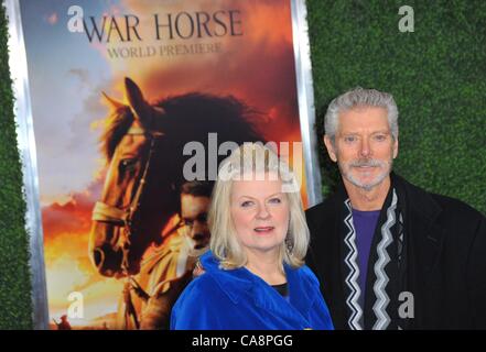 Kristina Watson, Stephen Lang at arrivals for WAR HORSE Premiere, Avery ...