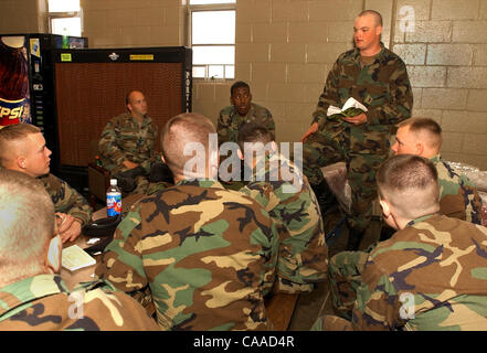 Feb 07, 2003 - Fort Thomas, Kentucky, USA - The 478th Combat Engineer ...