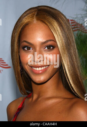 June 12, 2003; Hollywood, California, USA; Singer BEYONCE KNOWLES @ AFI ...