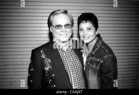 Sep 05, 2003; Rocky Mount, NC, USA; *EXCLUSIVE* GEORGE JONES and wife ...