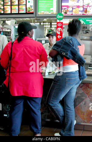 Mar 13, 2000; Los Angeles, CA, USA; Diana Ross' daughters TRACEE ...