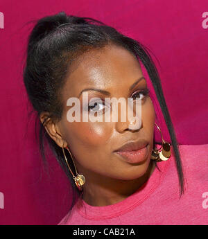 Mar 30, 2004; Los Angeles, CA, USA; Singer TRUTH HURTS during a video ...