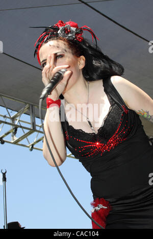 Rockabilly diva Devil Doll (Colleen Duffy), performing at the 16th ...