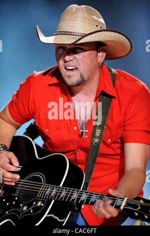 10 June 2010 - Nashville, Tennessee - Tim McGraw. 2010 CMA Music ...