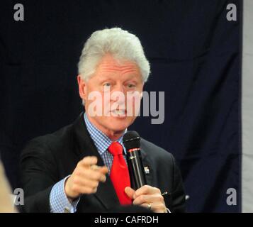 Feb. 19, 2008 - Austin, Texas, U.S. - K56698JN.OPENING OF HILLARY ...