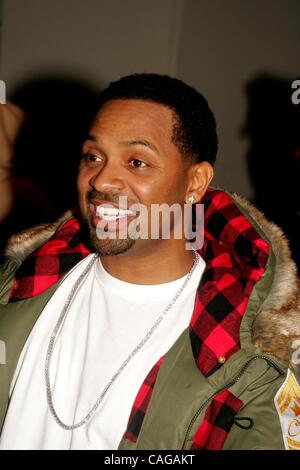 Mike Epps outside MTV TRL Studios in Times Square New York City, USA ...