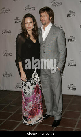 Santa Barbara, California, U.S.A. 23rd Dec, 2022. Beautiful golden ...