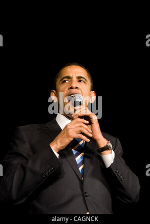 February 2nd, 2008 - St. Louis, MO - Democratic Presidential Candidate ...