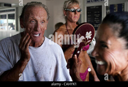 Bill Cunningham, 71and Jane Hesselgesser, 61, compete in the 2007 All ...