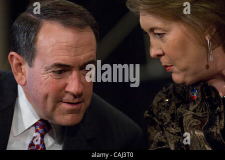 Janet Huckabee wife of presidential candidate Mike Huckabee in Wapello ...
