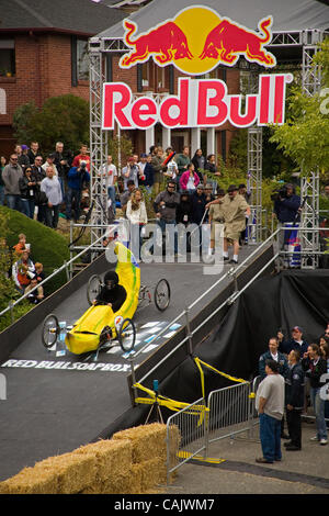 RedBull Soapbox Race SEATTLE – September 29, 2007 – More than 40,000 ...