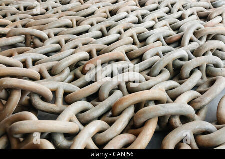 Ship ships anchor chain links detail graphic Stock Photo - Alamy