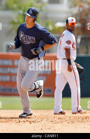 Rays Evan Longoria (3) rounds the bases after hitting a home-run during ...