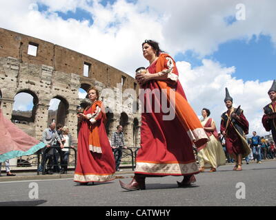 2765 Birthday - Birth of Rome celebrations by the colosseum, Rome ...