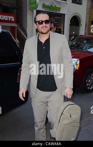 Jason Segel, at the TODAY Show out and about for CELEBRITY CANDIDS-WED ...