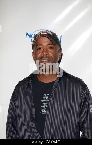 Darius Rucker The 9th Annual Project Sunshine 'Sunshine In The City ...