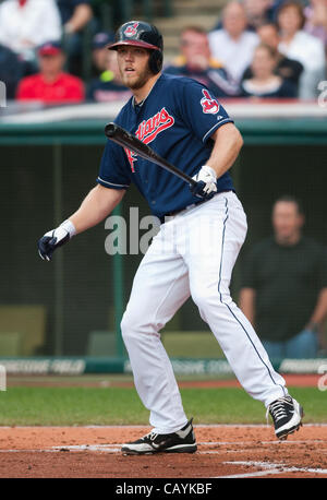 Cleveland Indians Shelley Duncan, left, congratulates teammate Jack ...