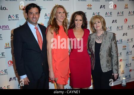 Nancy Dubuc Jennifer Love Hewitt Rob Sharenow and Nina Lederman Launch ...