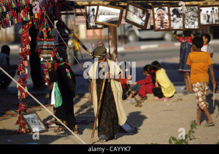 May 11, 2012 - Rafah, Gaza Strip, Palestinian Territory - Palestinian ...