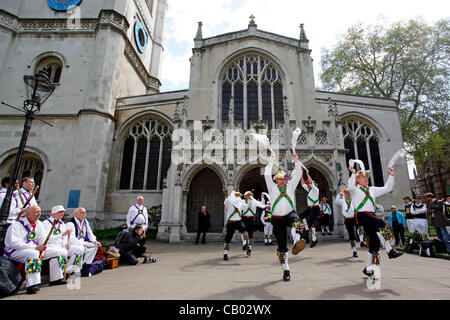 Woodside Morris Men dance at a traditional English village fete in St ...