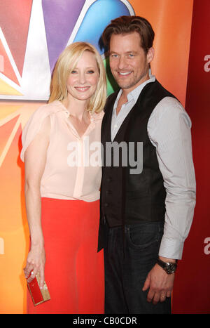 Anne Heche and husband James Tupper with their children at Grove to ...