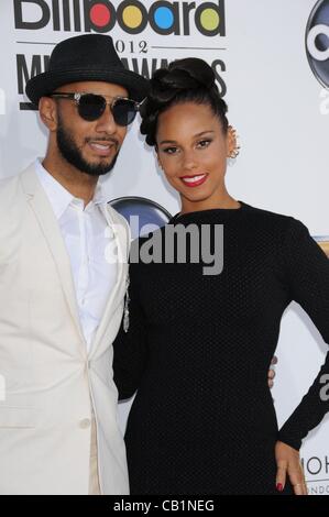 (L-R) singer Alicia Keys and Swizz Beats (Kasseem Dean) attend 'The ...