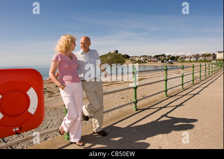 Older couples enjoying the summer break Stock Photo - Alamy