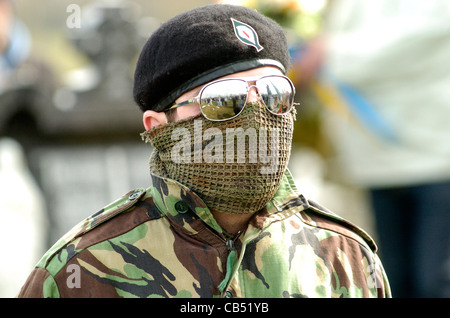 Member of the Real IRA attending 1916 Easter Rising commemoration in ...