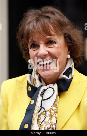 That's Life presenter Esther Rantzen and journalist Peter Jay with the ...