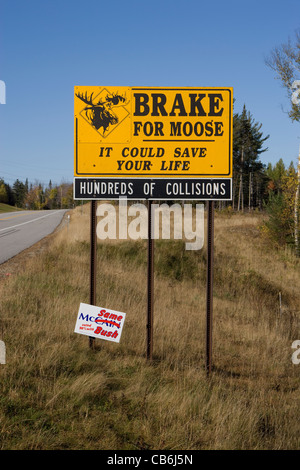 Road sign warning of moose New Brunswick Canada Stock Photo - Alamy