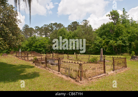 Alabama, Old Cahawba, state capital 1820-1826, became a ghost town ...