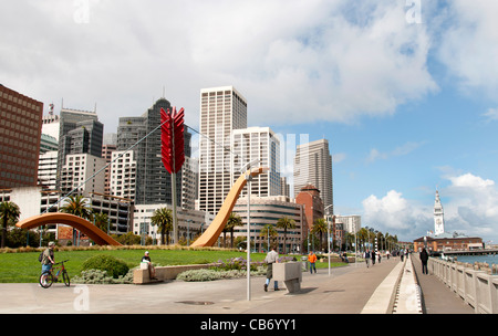 The Embarcadero waterfront and roadway Port of San Francisco California ...
