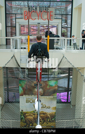 Los Angeles, California: ScienCenter, California Science Center Museum ...