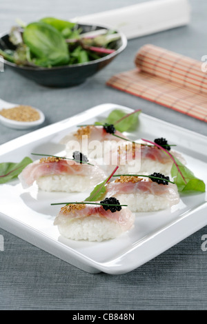 gilthead bream Sushi Stock Photo - Alamy