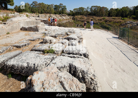 Amphitheater, amphitheatre in the archaeological park in Xanten ...