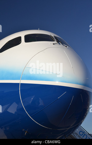 Nose and cockpit of Boeing 787-8 Dreamliner, front view Stock Photo - Alamy