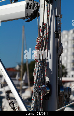 Detail of sail boat mast and boom Stock Photo - Alamy