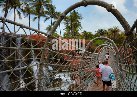 Bahamas Atlantis Resort Predator Lagoon Tunnel Nassau Stock Photo - Alamy