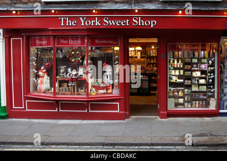 Old- fashioned traditional sweet shop at Lyndhurst in the New Forest ...