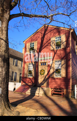 Christmas Decorations, Colonial Williamsburg, Virginia, USA Stock Photo ...