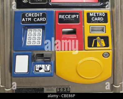 Metrocard vending machine Stock Photo: 41495726 - Alamy