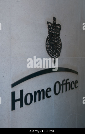 Home Office sign. 2 Marsham Street office building in the City of ...