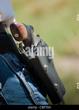 Man with loaded moon clips for revolver Stock Photo - Alamy